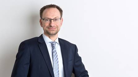 您的联系人 Ralf Sauer